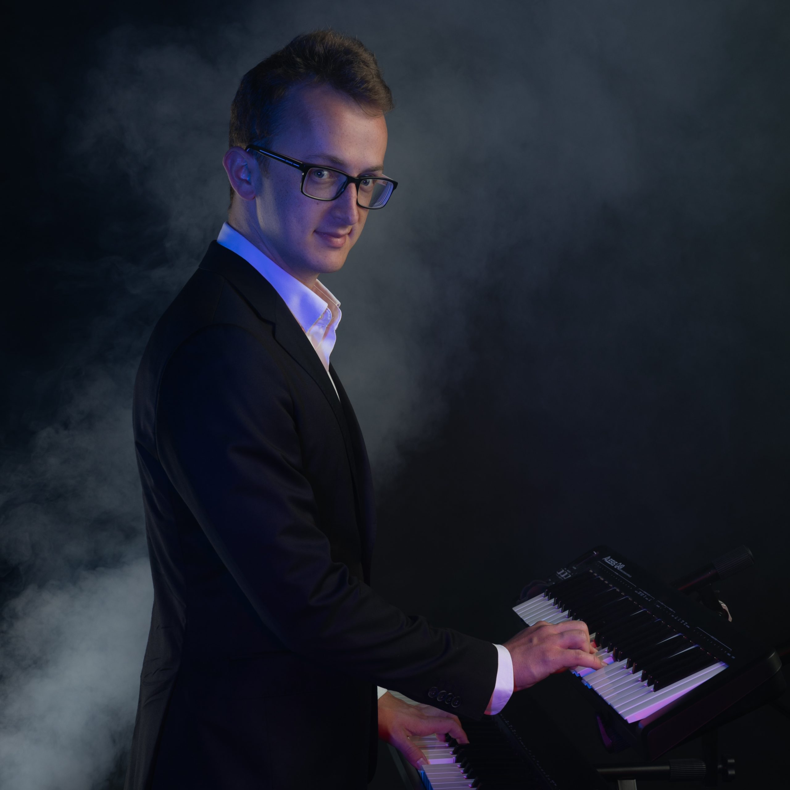 Alex Lamb – Composer | Writer | Pianist