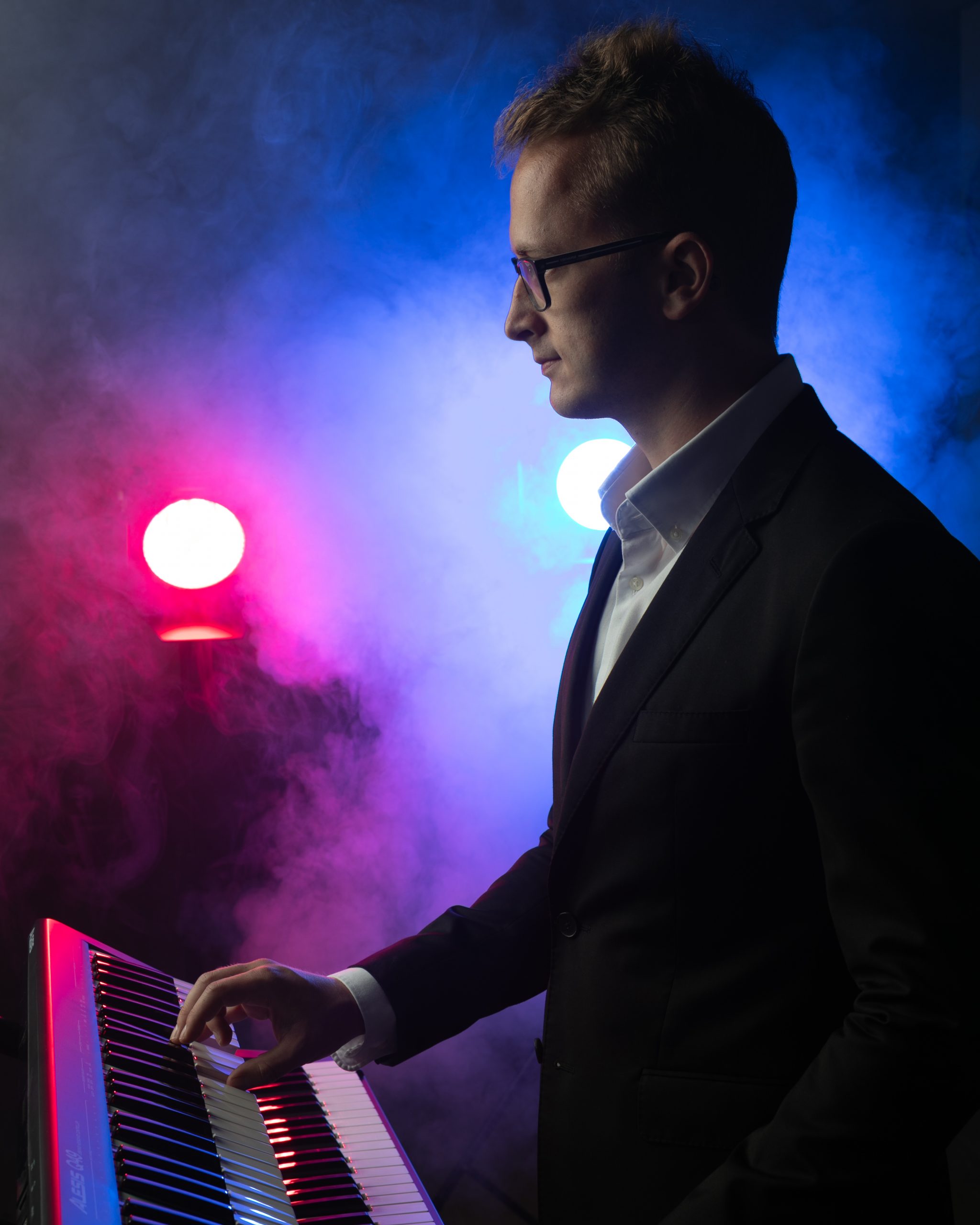 Alex Lamb – Composer | Writer | Pianist