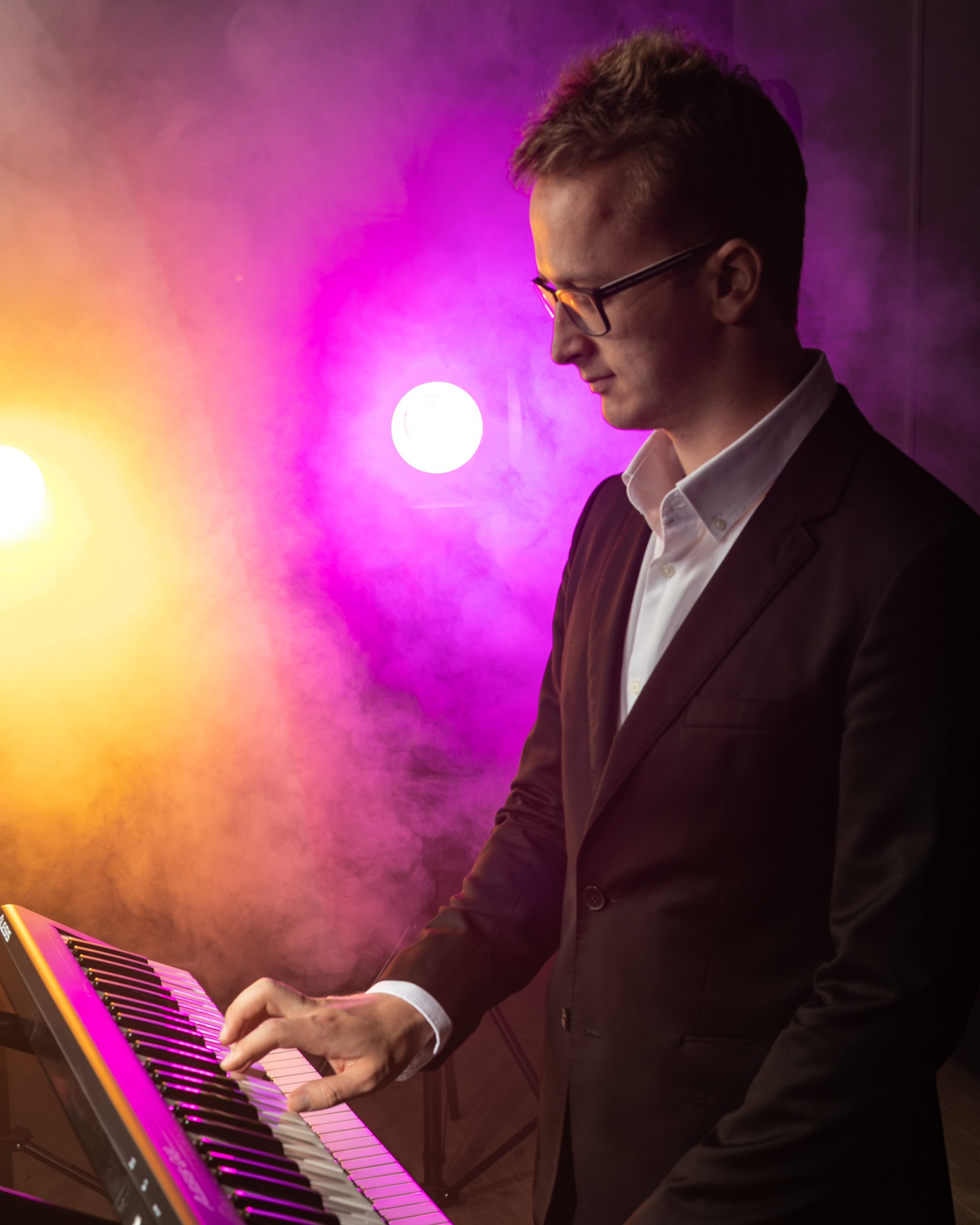 Alex Lamb – Composer | Writer | Pianist